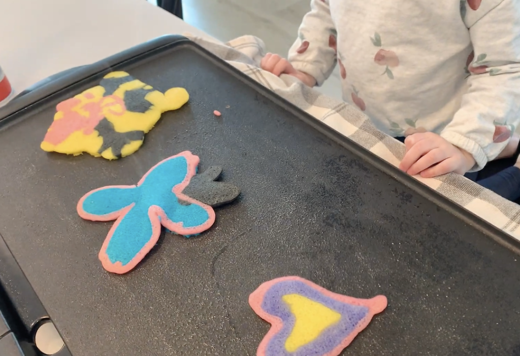Pancake Art for Kids - Playdatebox